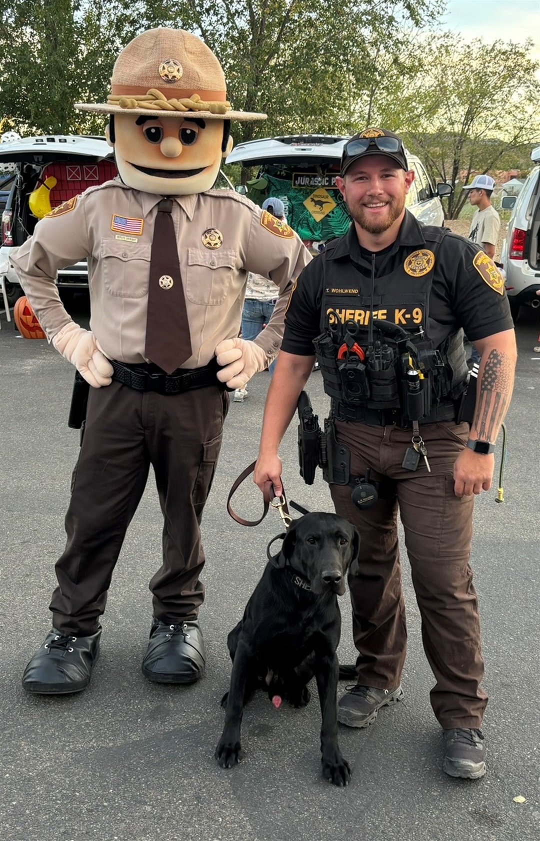 DEPUTY DO RIGHT AND K-9 TEX ARE KID FAVORITES AT DEWEY-HUMBOLDT EVENT ...